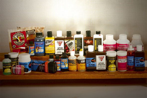 THE COMPLETE GUIDE TO BOOSTING YOUR BAITS WITH FLAVOURINGS | Angling Times