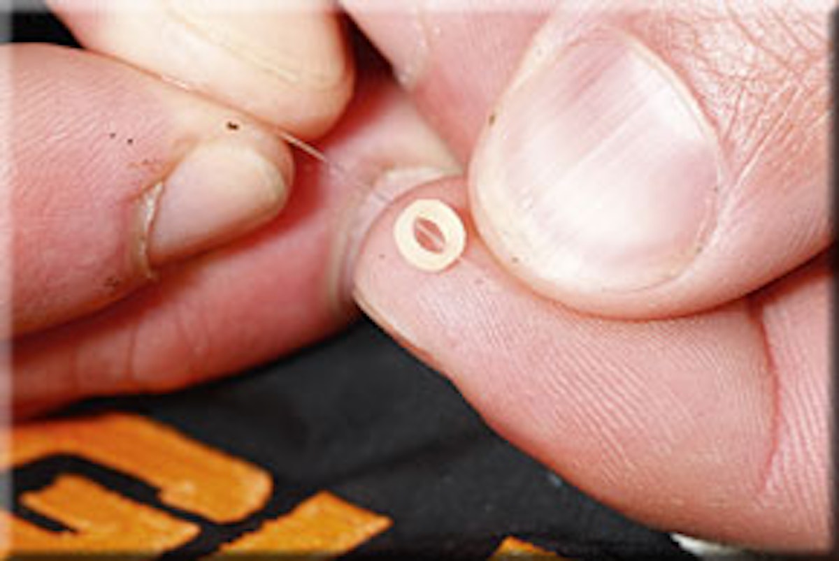 HOW TO RIG AND FISH WITH A PELLET WAGGLER | Angling Times