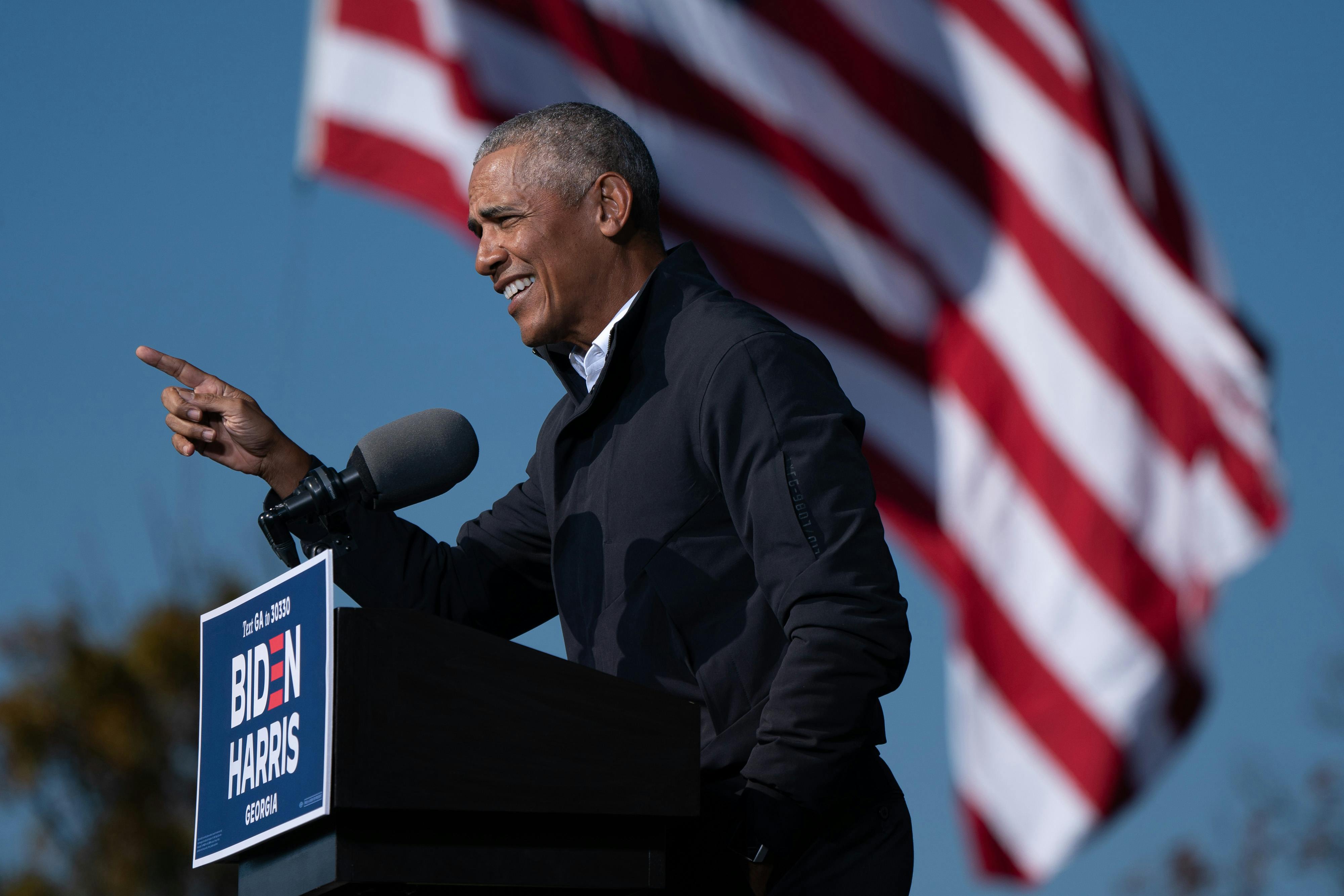 Obama's Favourite Bomber Jacket Is The Perfect Christmas Present