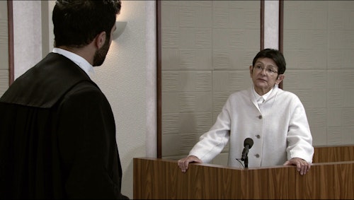 Coronation Street: The residents say goodbye to Oliver Battersby | Closer