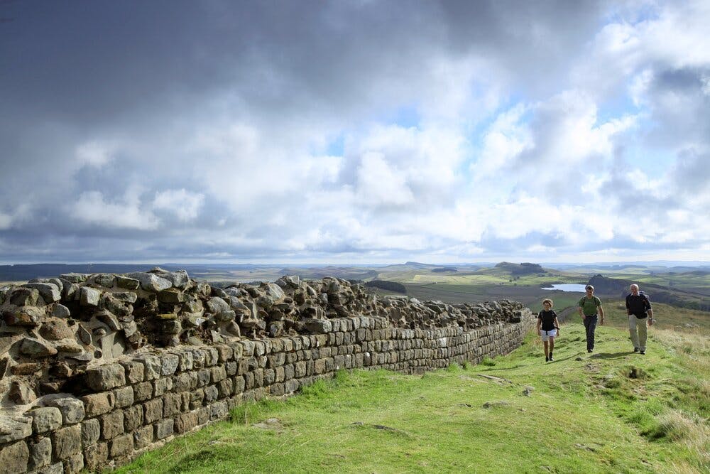 DISCOVER HISTORIC HIKING WITH KOMOOT | LFTO