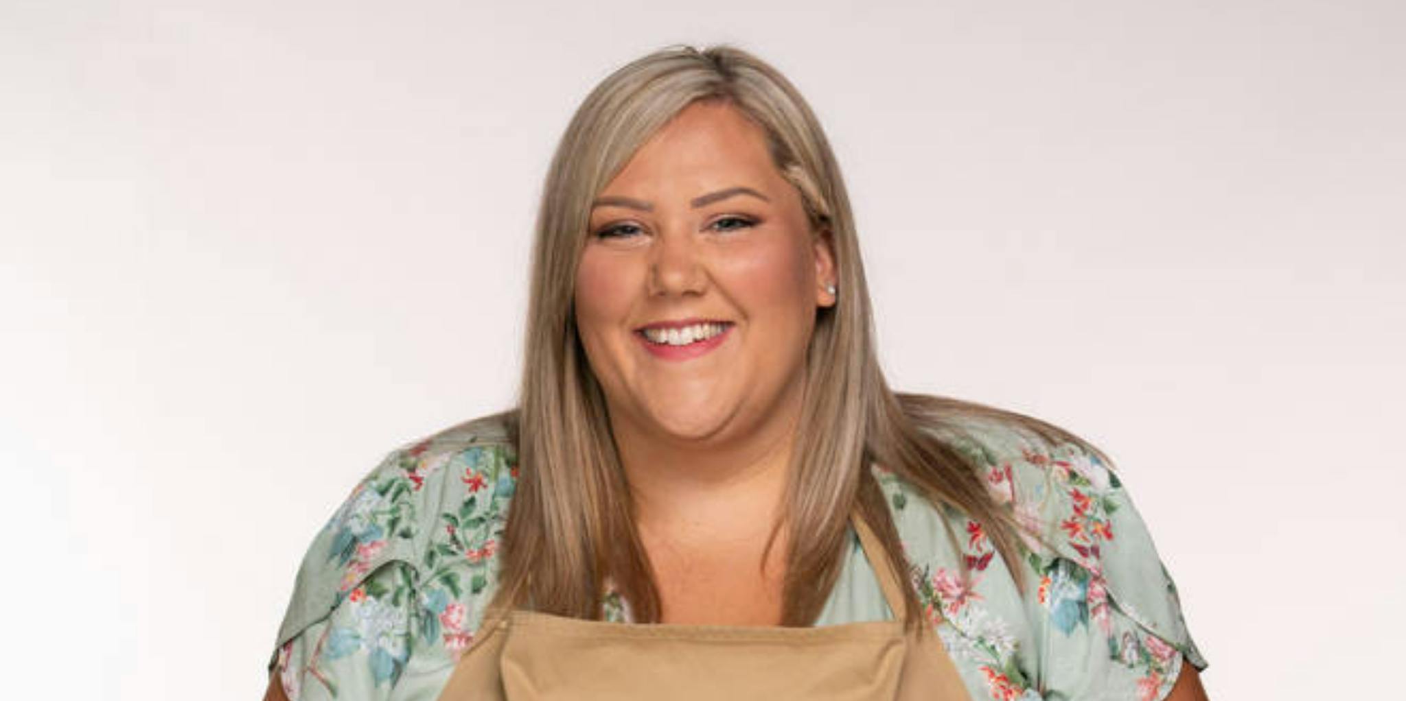 Bake Off fans flock to support Laura after emotional final episode