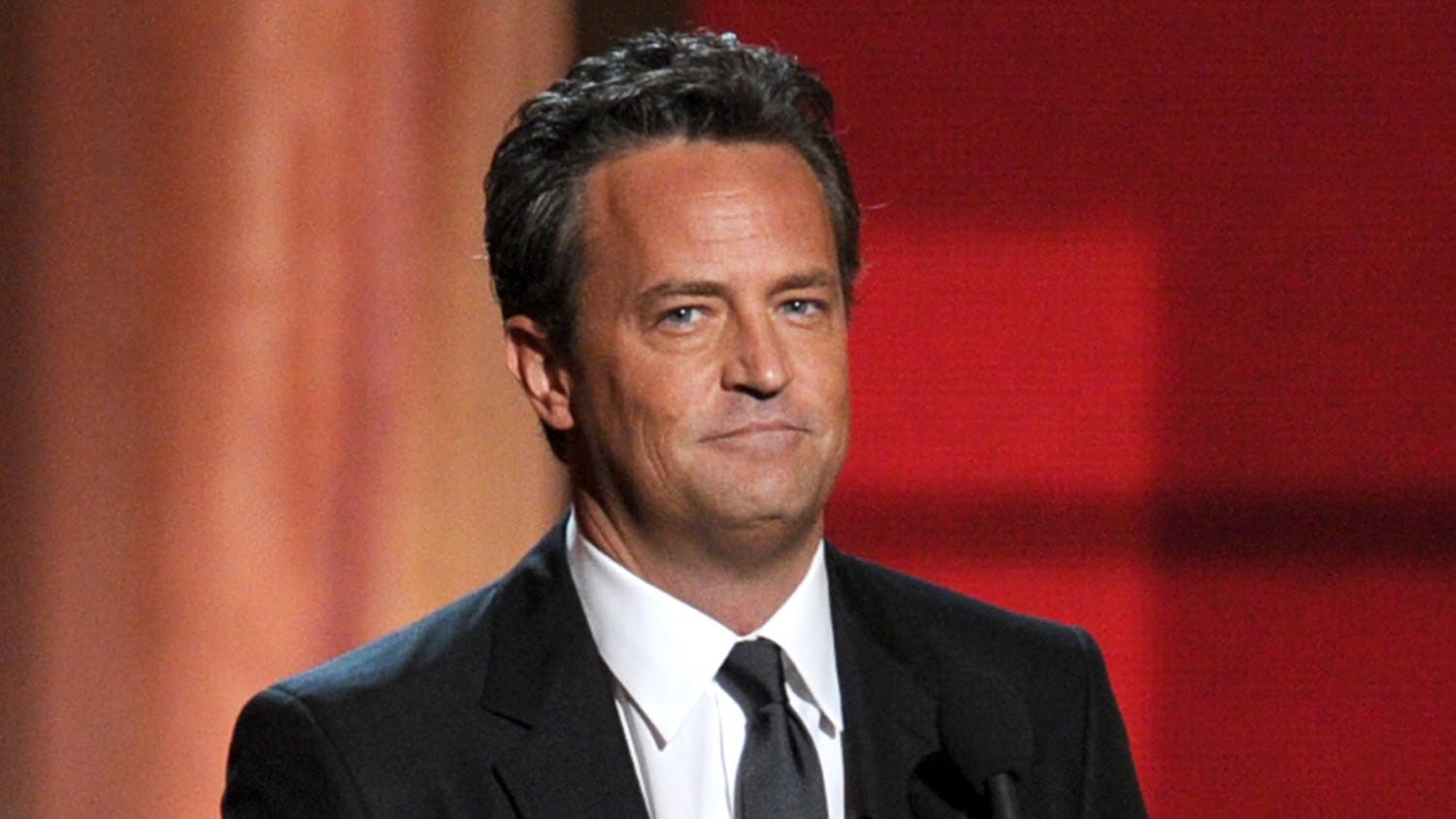 Friends’ Matthew Perry announces he’s engaged to ‘greatest woman on the ...