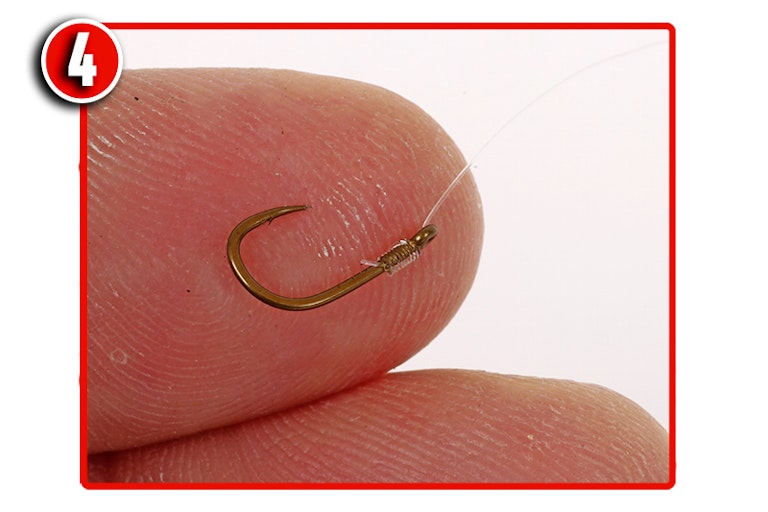 HOW TO TIE | CARP AND TENCH FLOAT LEGER RIG | Angling Times