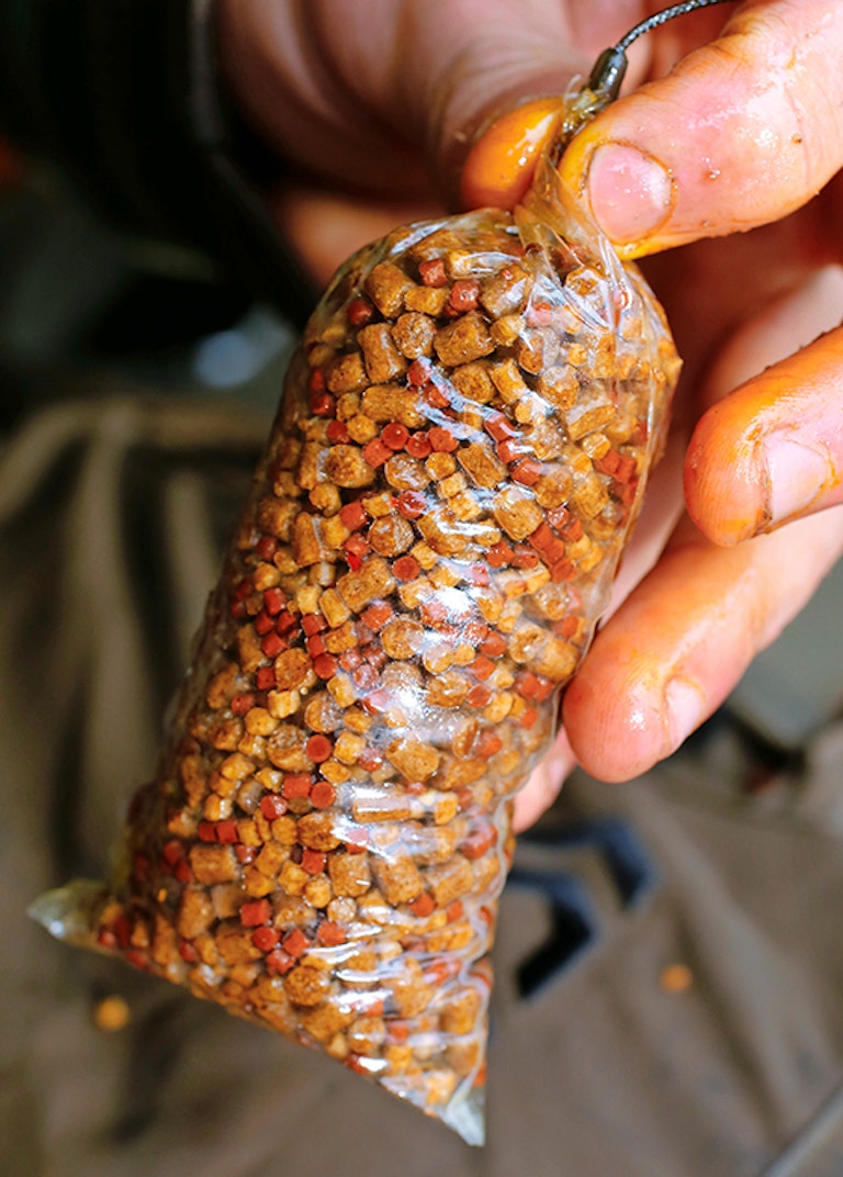 THE SOLID PVA BAG RIG | Angling Times