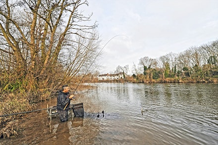 TOP 10 TIPS TO CATCHING ON A RIVER IN WINTER. | Angling Times