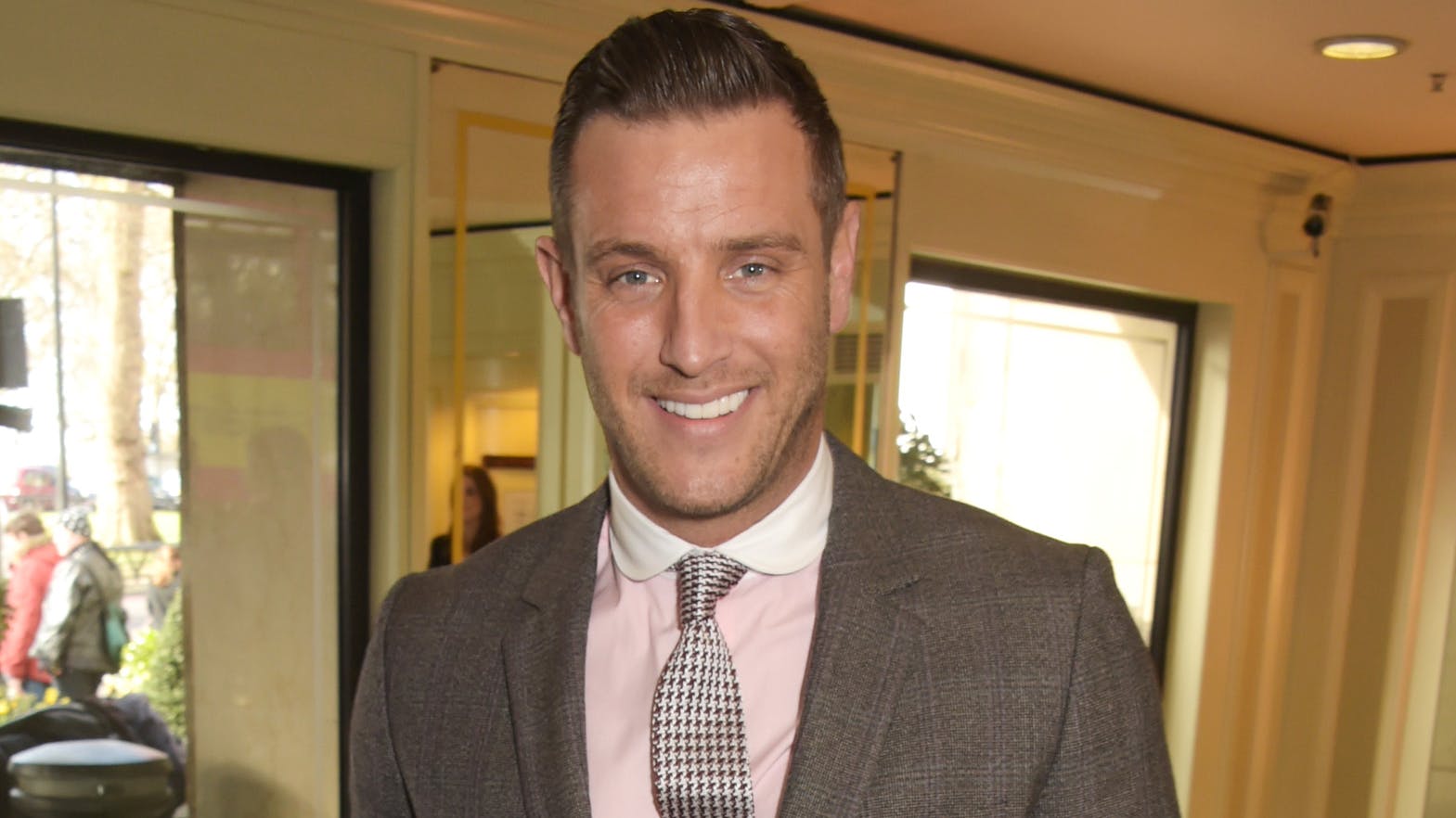 Elliott Wright pays heartbreaking tribute to dad after he tragically ...