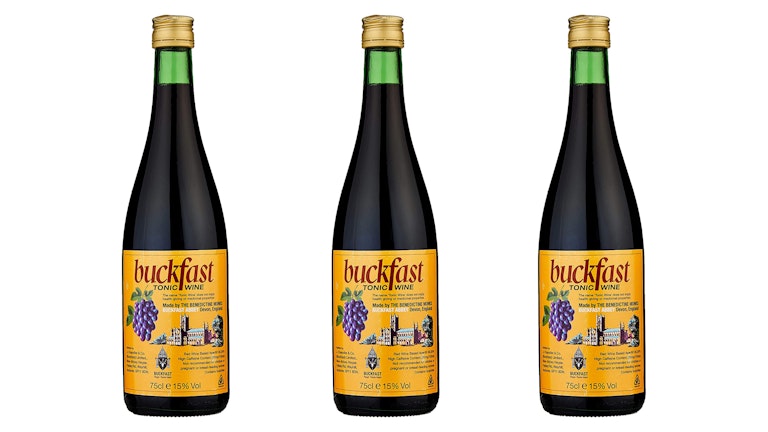 Alcoholic drinks we loved in the ‘90s and where to buy them