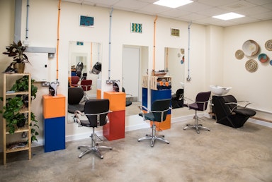 The Best Afro Hair Salons To Visit In 2024 | Grazia