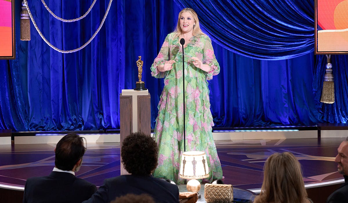 Emerald Fennell wins Oscar for Promising Young Woman
