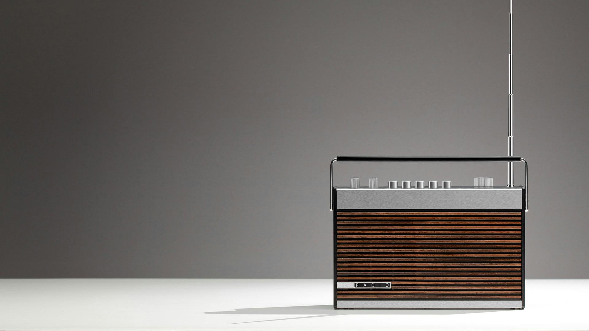 Who really invented the first radio