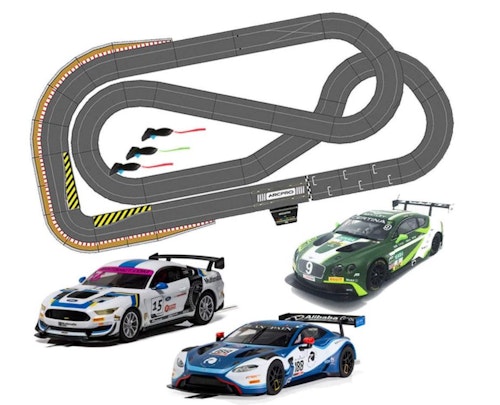 Scalextric Sunset Speedway review: nostalgia, digitised | Car ...
