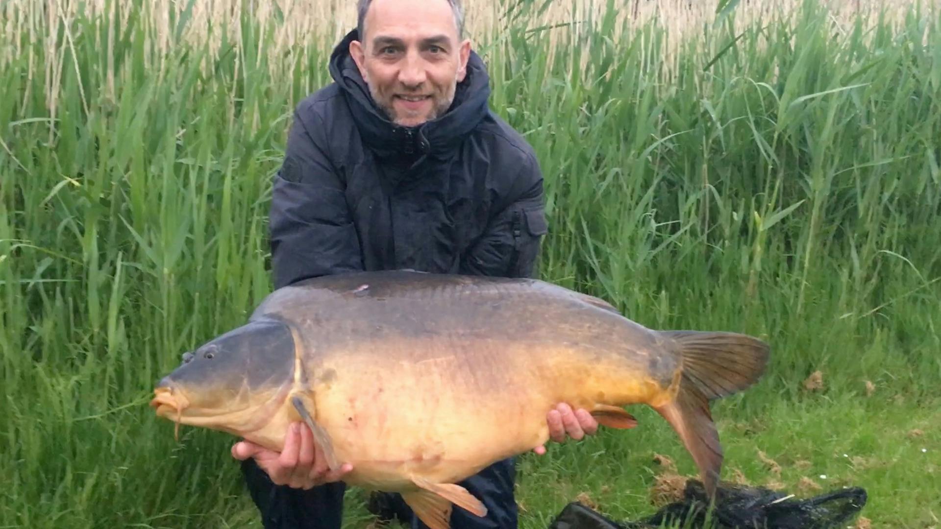 Tench angler battles 50lb carp on 30-year-old float rod | Angling Times