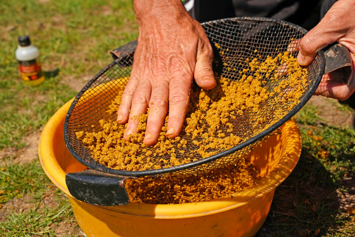 How to catch more on the method feeder | Angling Times