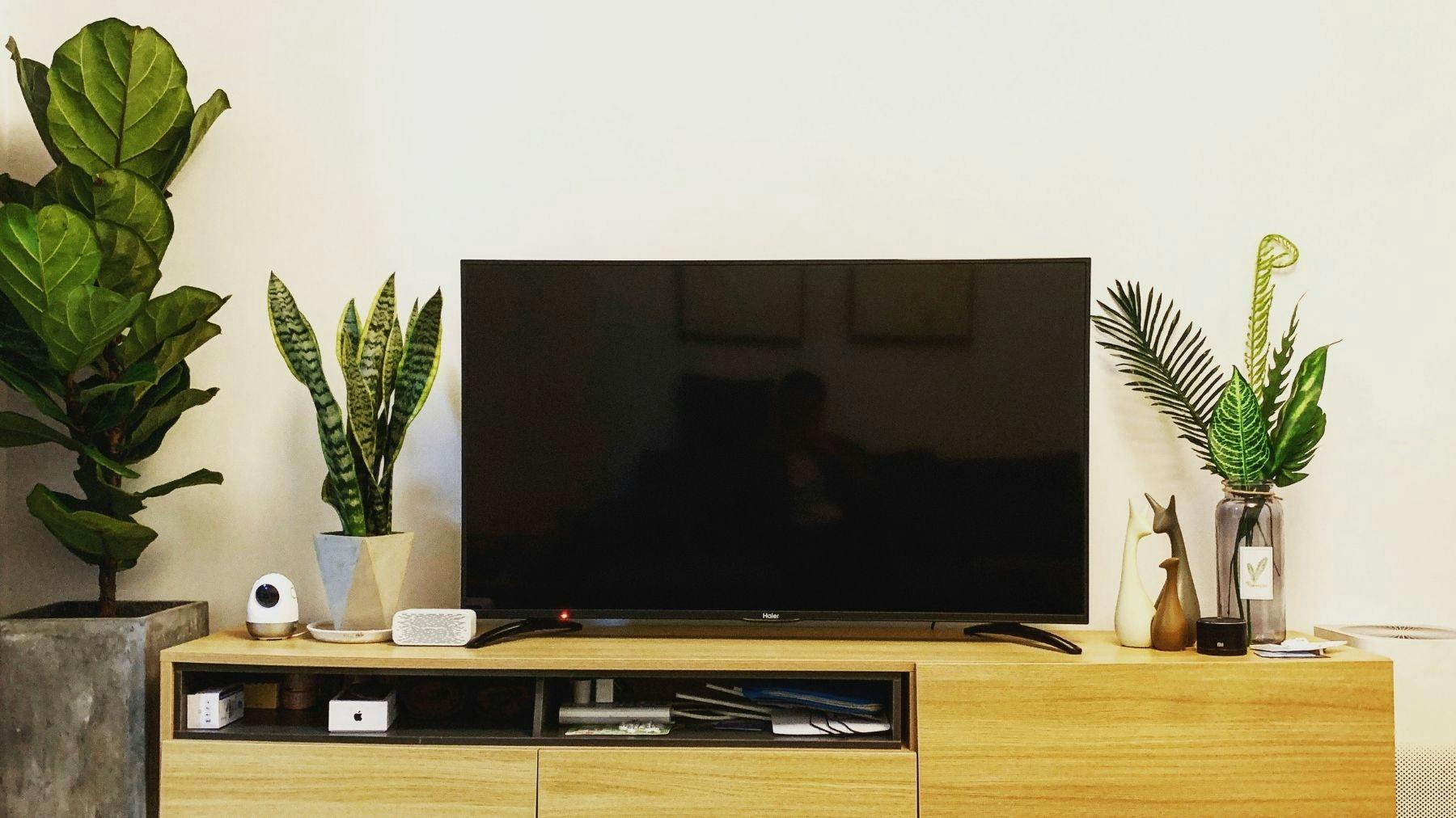 Our pick of the best 32-inch TVs for comfortable viewing | Tech | Yours