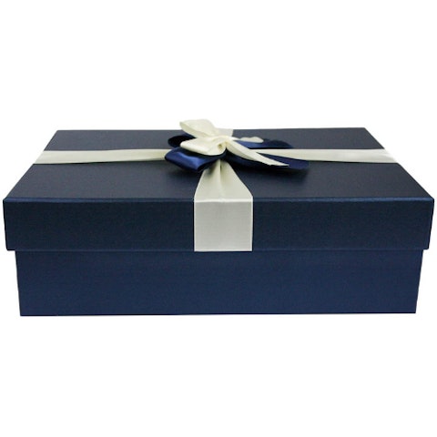 Best Friend Gift Boxes: The Ultimate Present For Your Friend