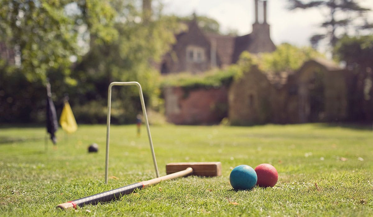 5 lawn games to liven up your summer