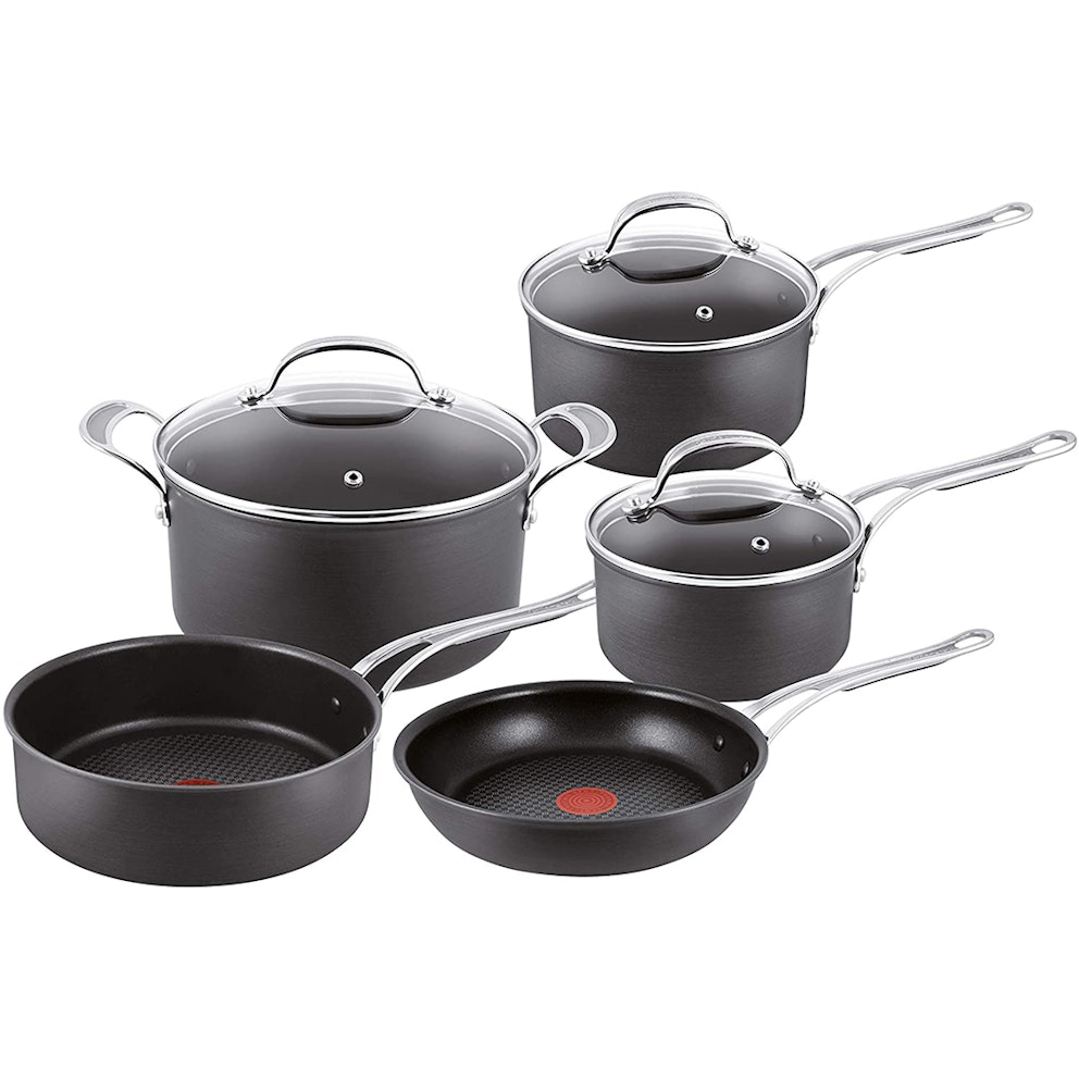 Jamie Oliver cookware for everyday cooking