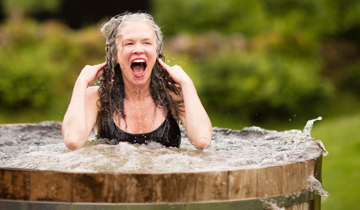 The best cold water therapy tubs UK and the amazing benefits of cold ...