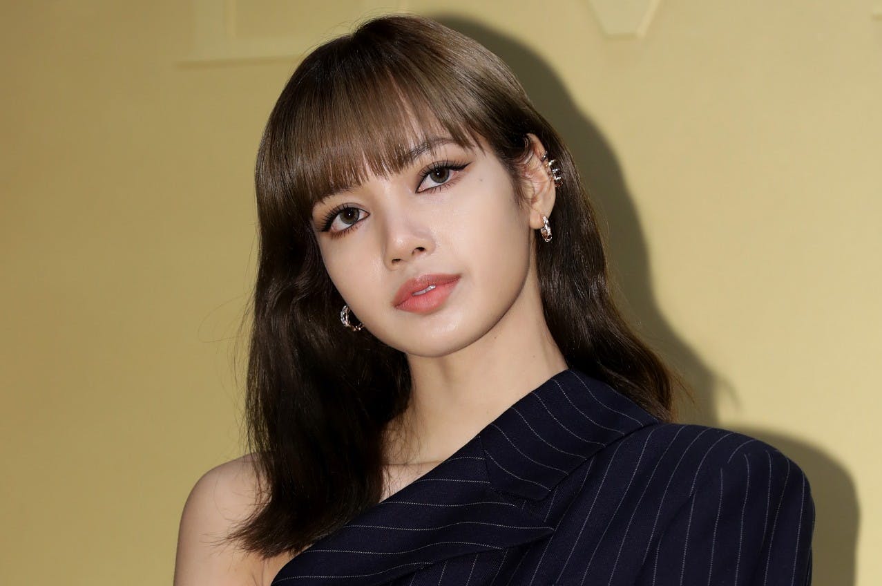 Lisa Shoulders's Instagram, Twitter & Facebook on IDCrawl