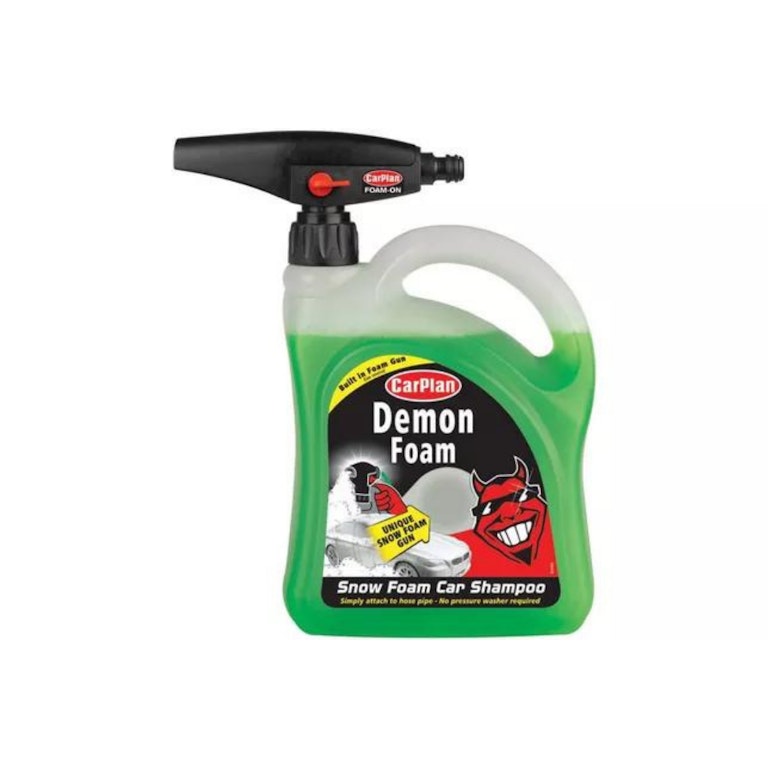 The best snow foam lances for better car cleaning UK