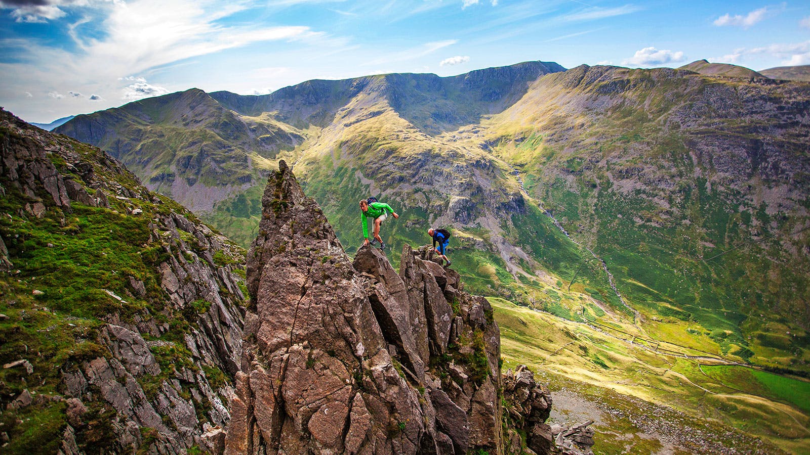 How to scramble Pinnacle Ridge, Lake District | live for the outdoors