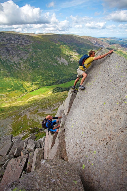 How to scramble Pinnacle Ridge, Lake District | live for the outdoors