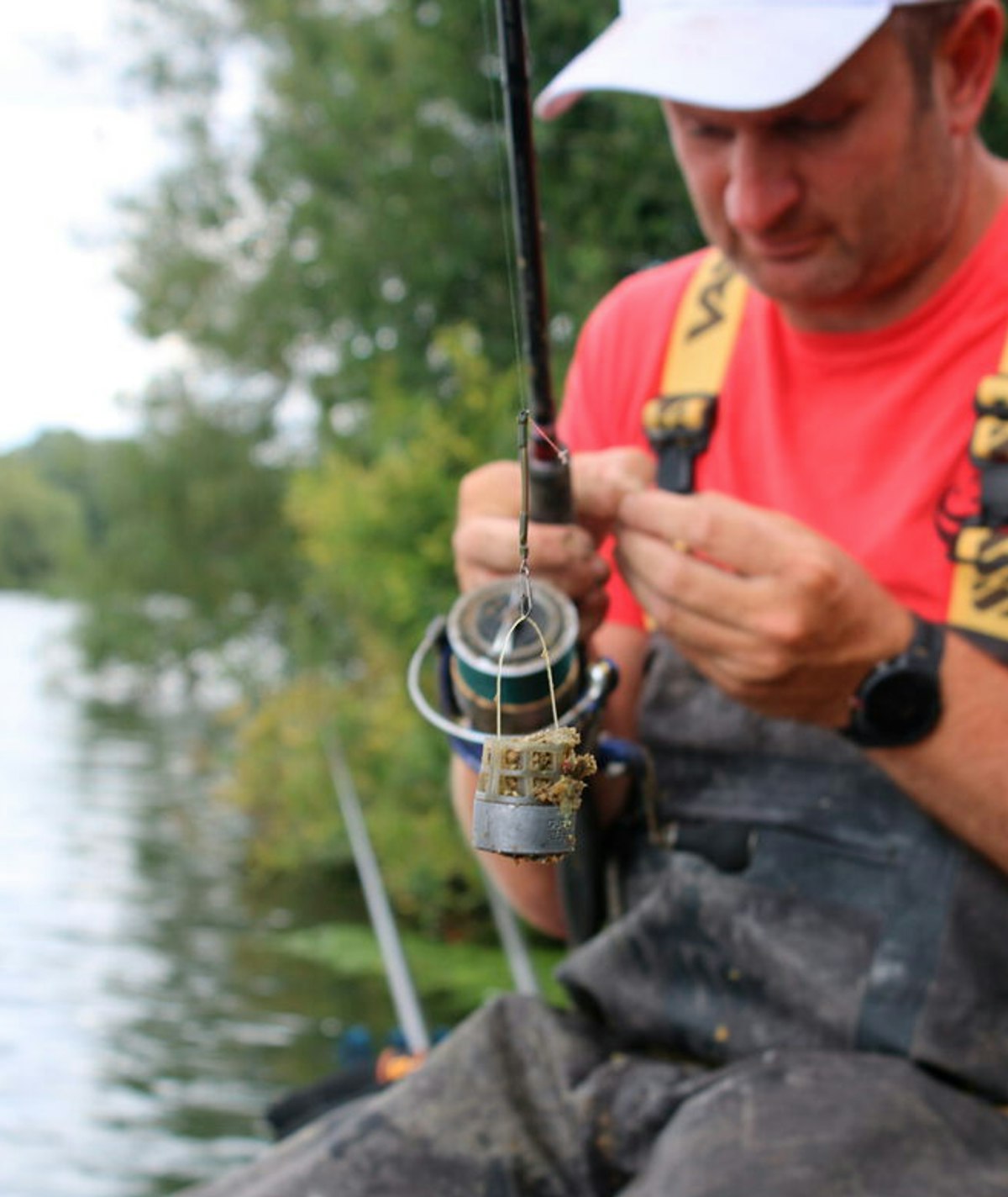 How to fish the ‘speed feeder’ for roach and silvers | Angling Times