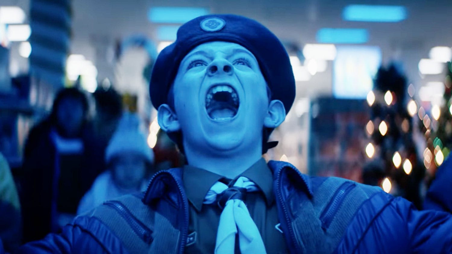 The Hunt Is On For A Classic Nintendo Console In The 8-Bit Christmas ...