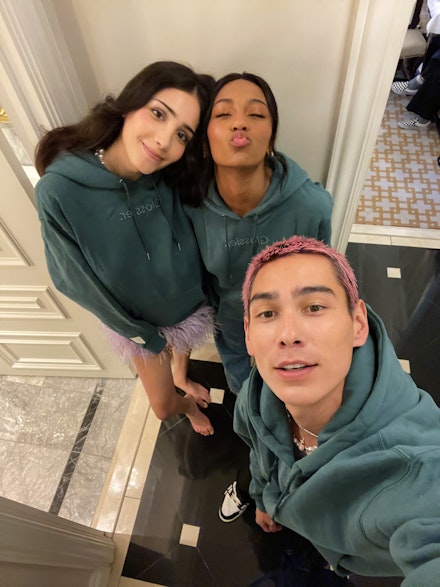 Glossier’s New Limited Edition Christmas Gift Sets Are Finally Here And ...