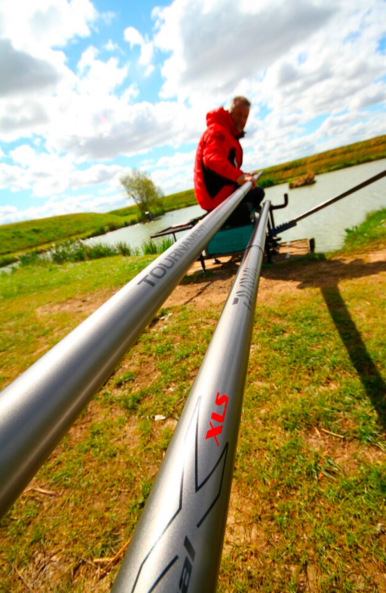 How to play and land fish on a pole