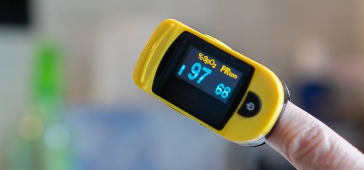 The best 'NHS-approved' pulse oximeters in the Amazon Spring Sale to ...