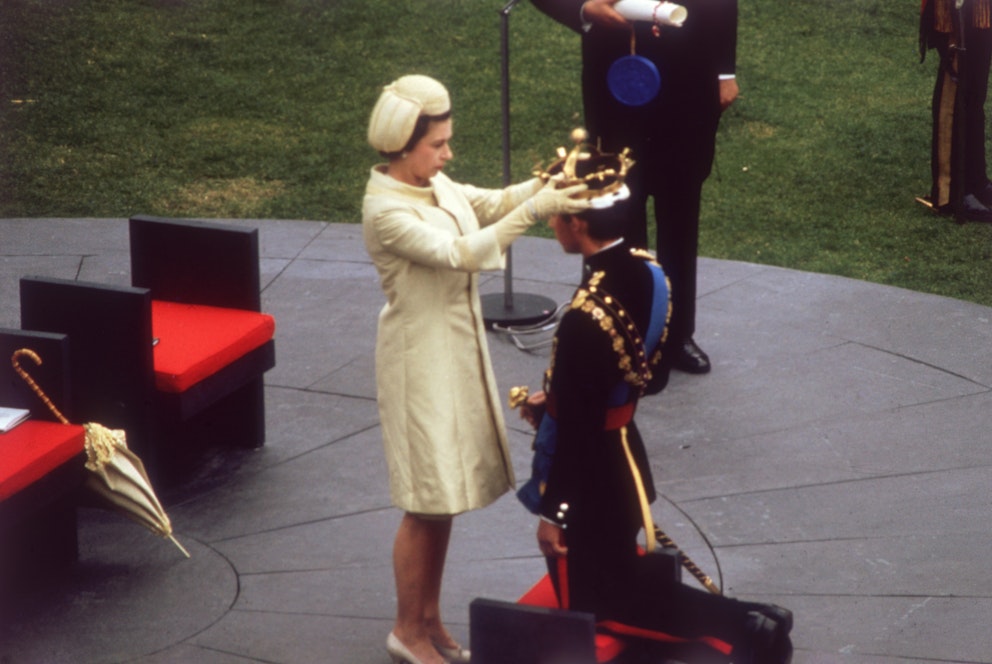 37 Of The Queen's Most Memorable Outfits