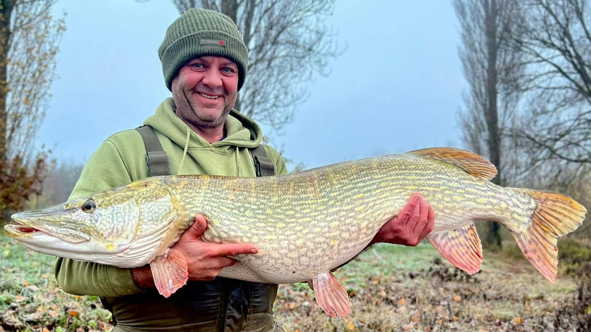 36lb 8oz Chew giant landed! | Angling Times