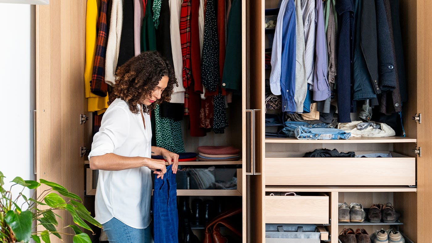 How to organise your wardrobe in 8 easy steps | Life | Yours