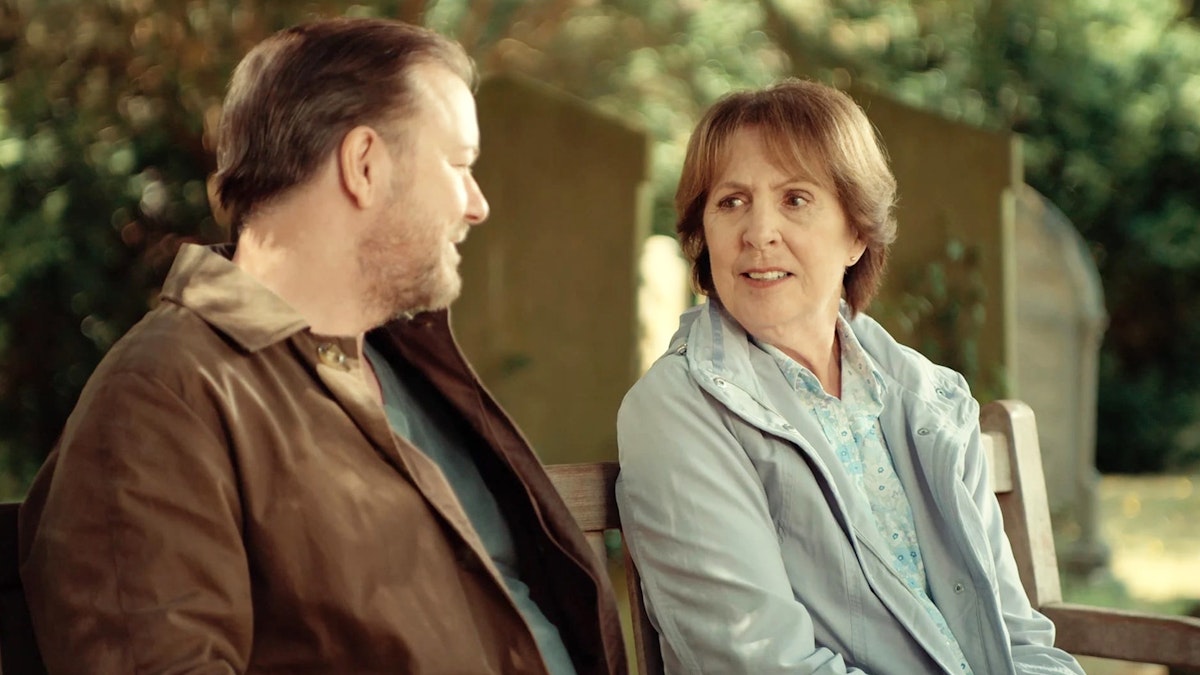 Ricky Gervais & Tony Way Talk After Life Season 3, Male Friendship And ...