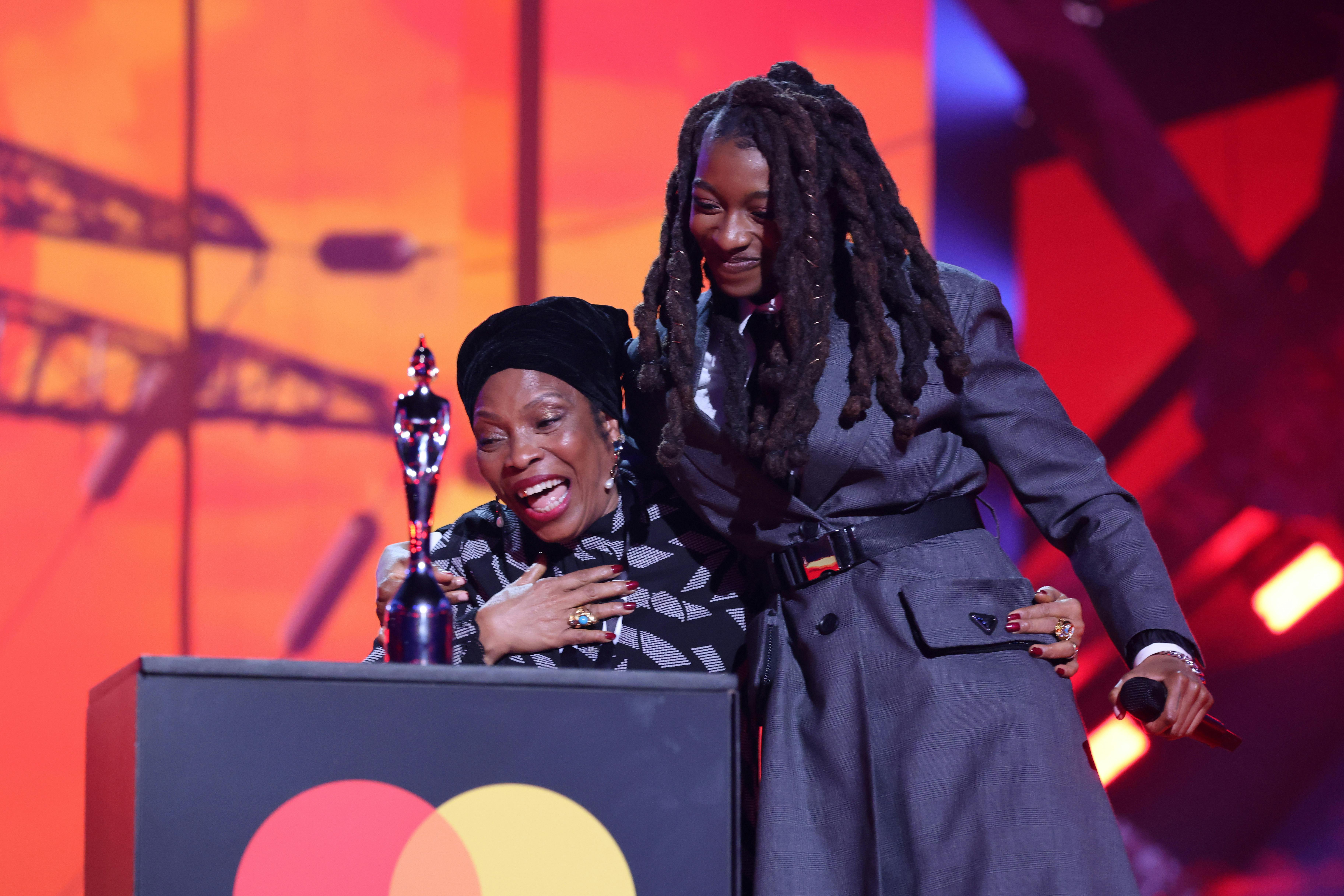 Little Simz’ Mum Was The Breakout Star Of The Brit Awards 2022 | Grazia