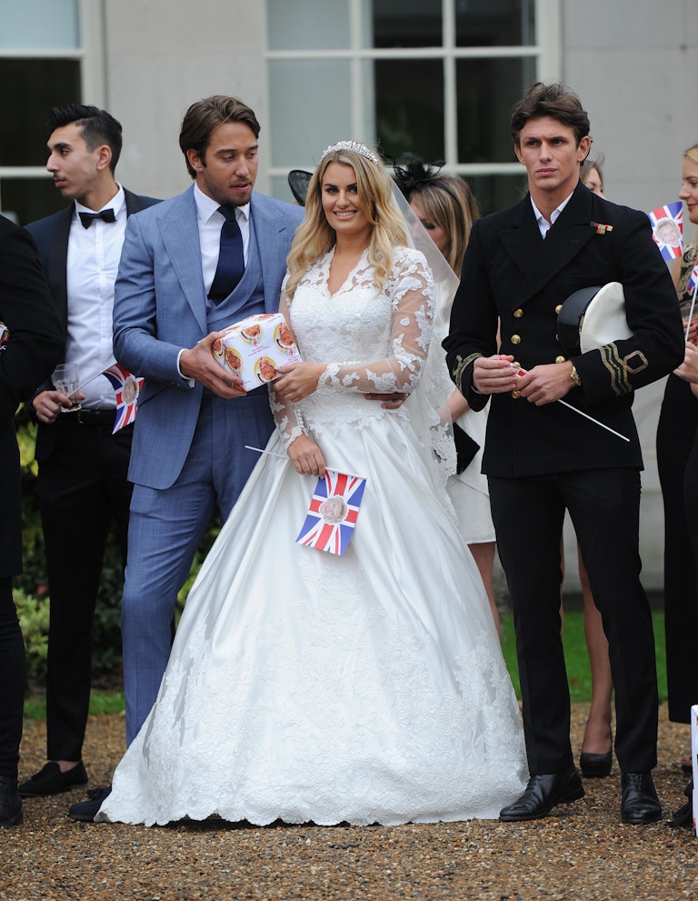 Danielle Armstrong reveals POWERFUL job before TOWIE and we can only ...