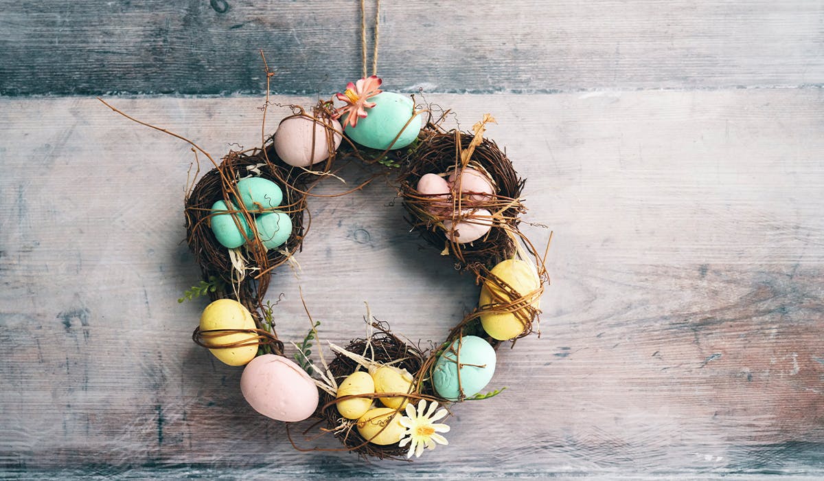 How to make your own Easter wreath