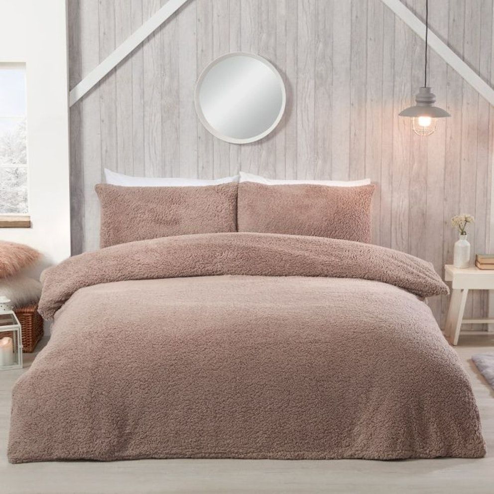 Best Teddy Fleece Duvet Sets To Cosy Up With