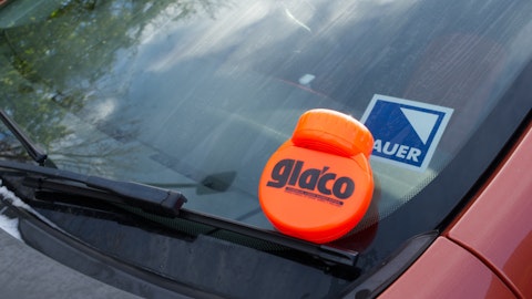 Soft99 Glaco Glass Compound and Glaco review: Liquid windscreen wipers
