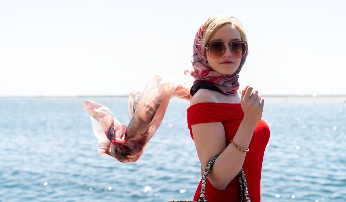 The best Inventing Anna outfits and how to recreate them on the high-street