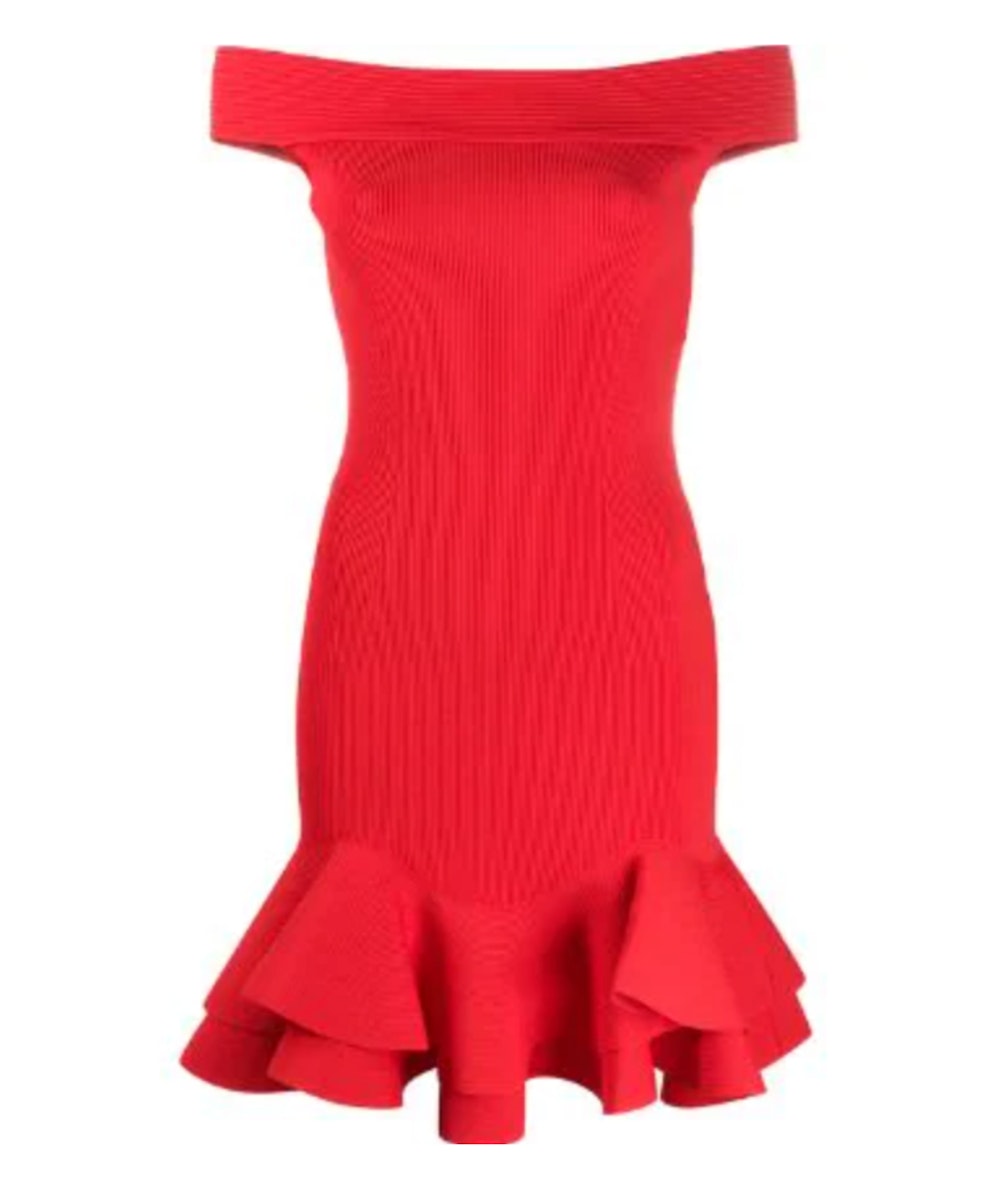 The best Inventing Anna outfits and how to recreate them on the high-street