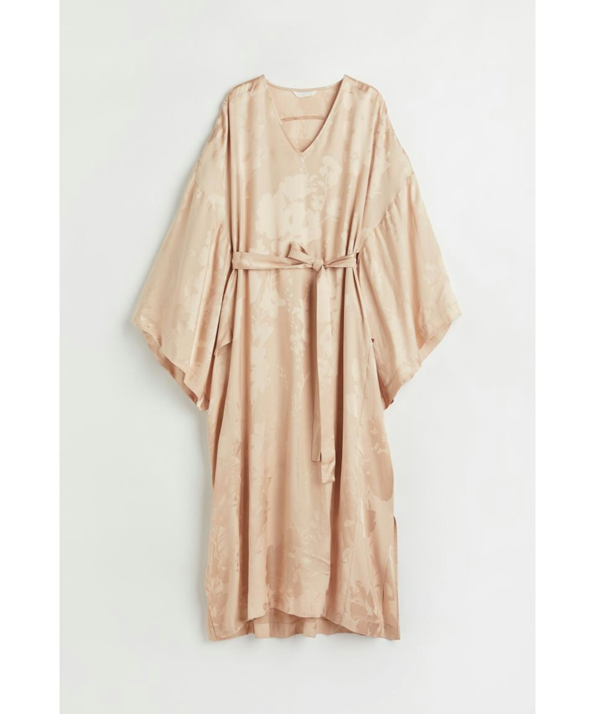 The best Inventing Anna outfits and how to recreate them on the high-street