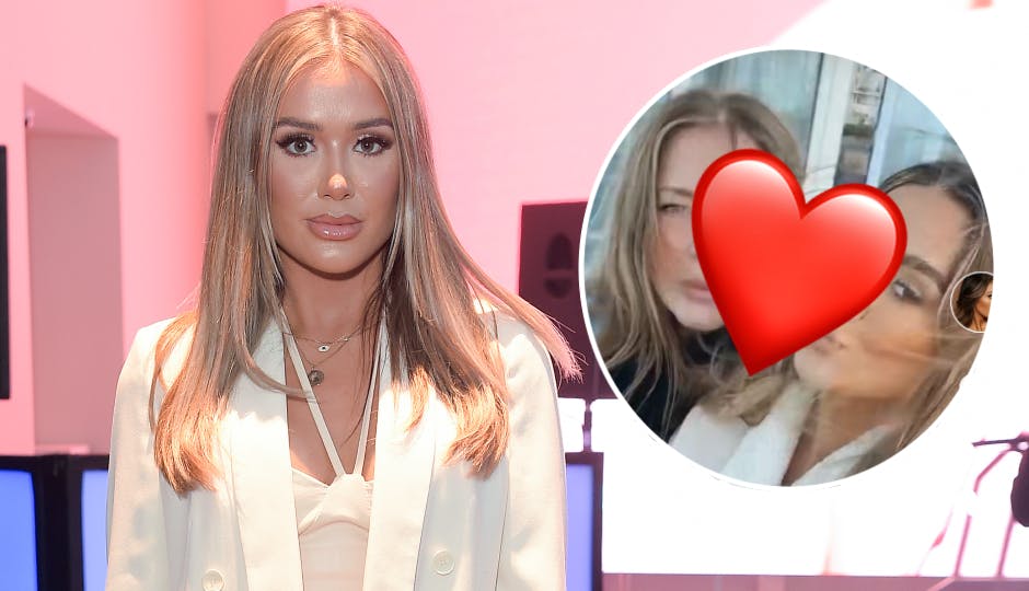 Frankie Sims shares rare picture of ‘twin’ mum and she’s gorgeous | Closer