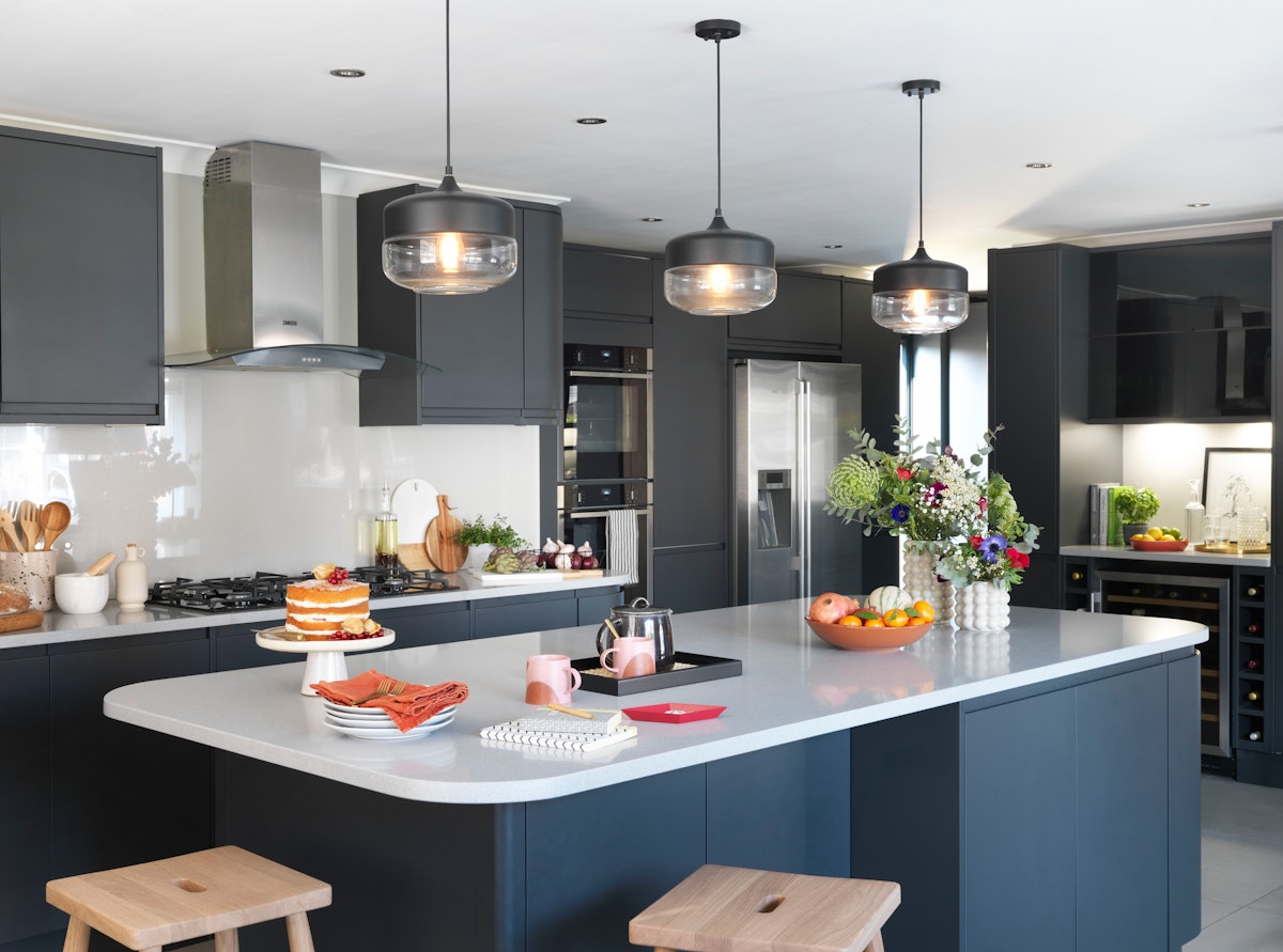 Wickes: Get a kitchen shape that’s right for you | %%channel_name%%
