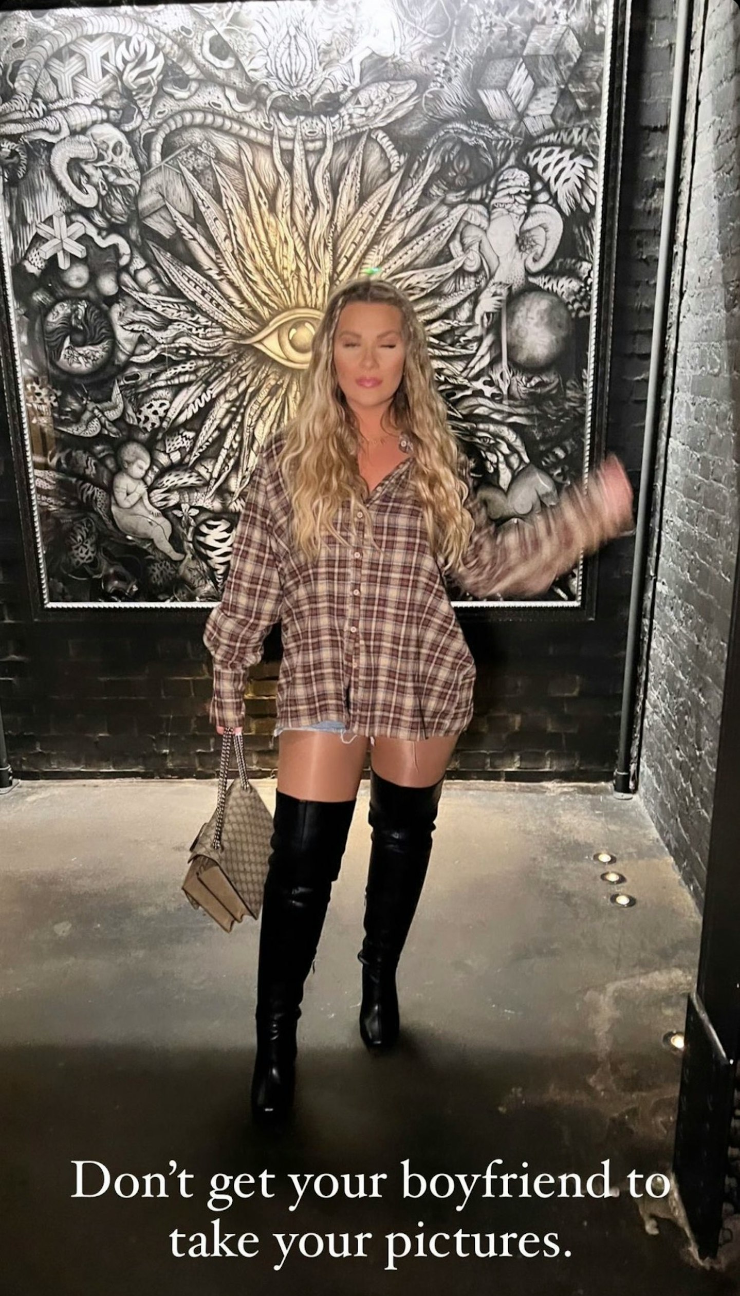 Shaughna Phillips shares rare photo of mystery boyfriend eight weeks ...