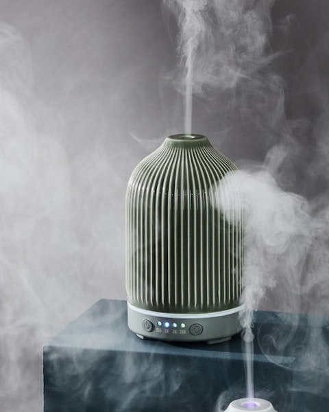 We're Obsessed With The Oliver Bonas Electronic Diffuser Range | Grazia