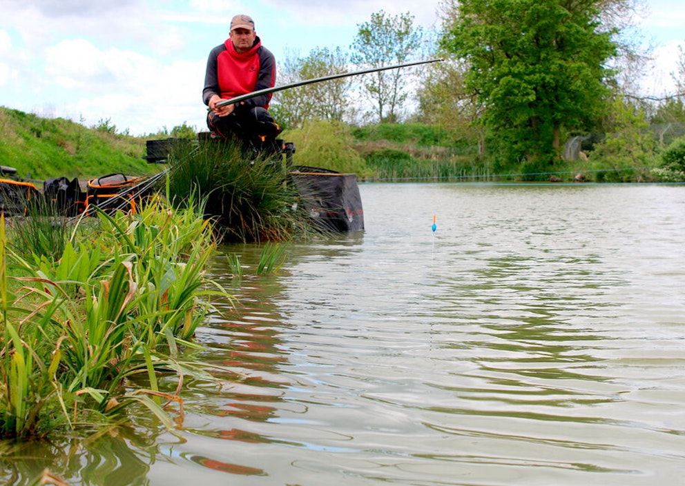The Art of Float Selection: A Pole Angler's Guide