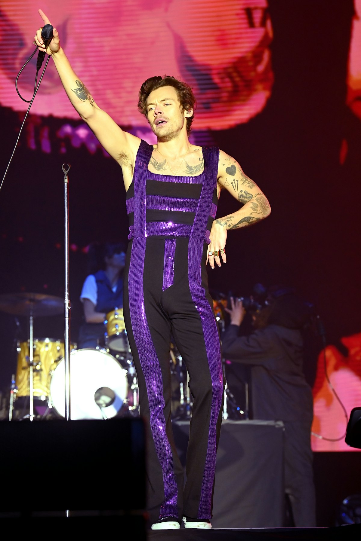 Harry Styles: Best Outfits Of All Time